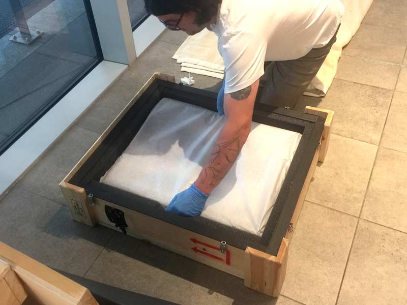 Art Handling & Display are essential parts of the supply of any artworks